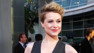 15 Best Pixie Cut Hairstyles for Square Faces - EAL Care